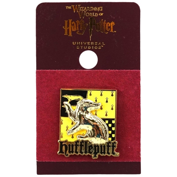 Universal | Other | Universal Studios Harry Potter Hufflepuff 3d Mascot ...